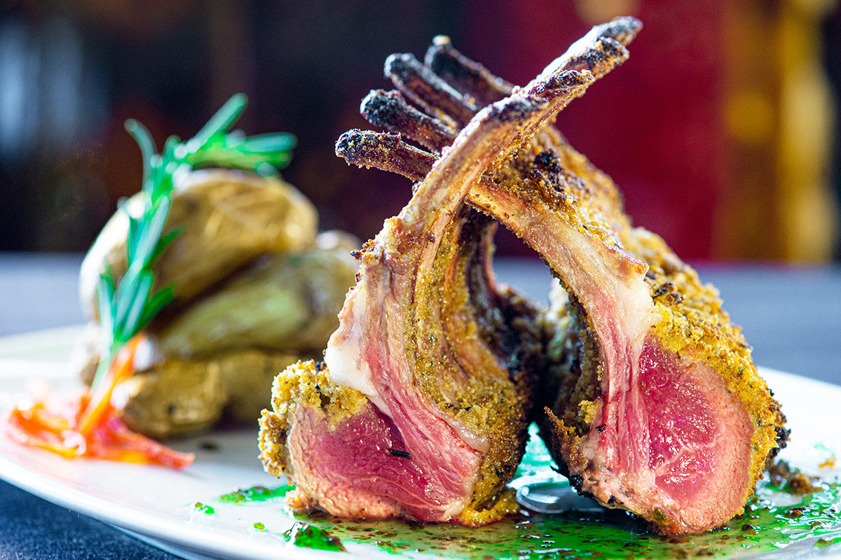 Agnello carré rack panato al forno per la Pasqua - Chef magazine
